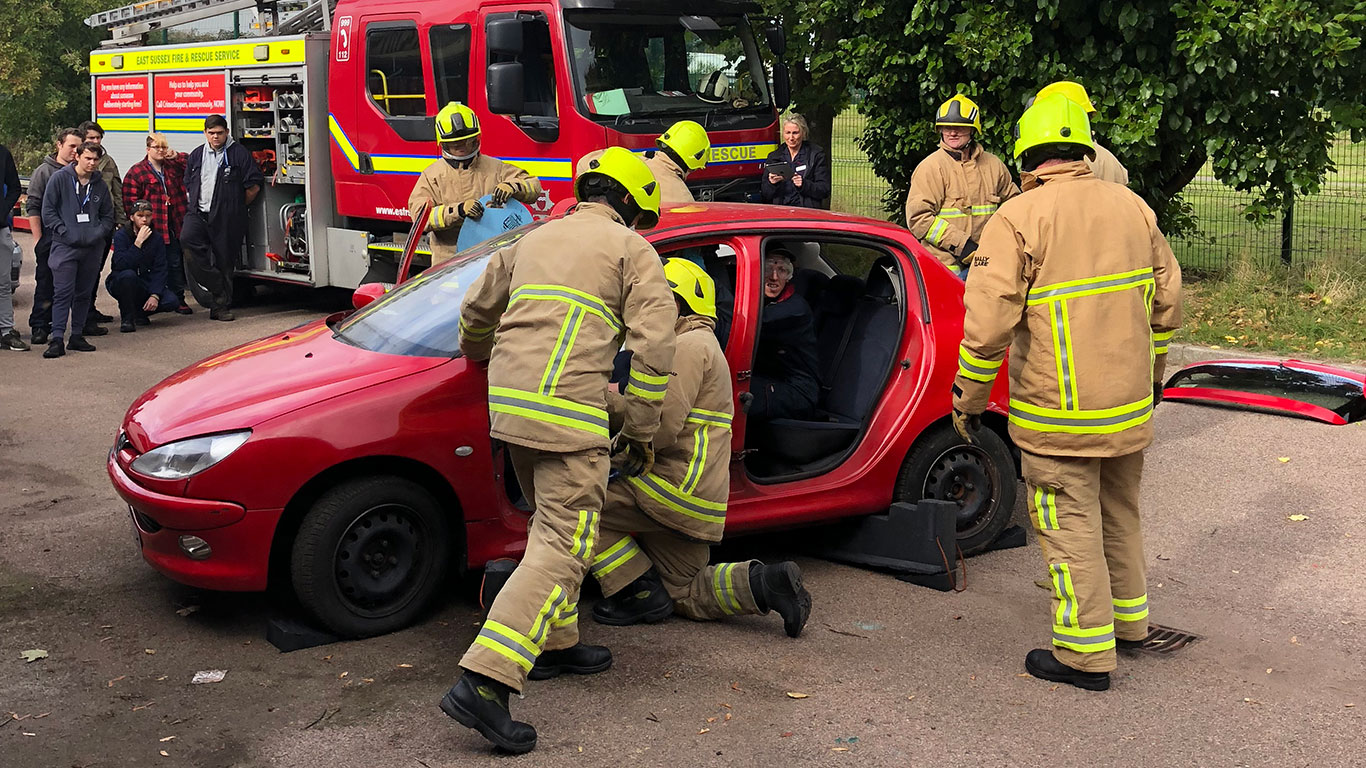 Students in RTC demonstration | East Sussex College